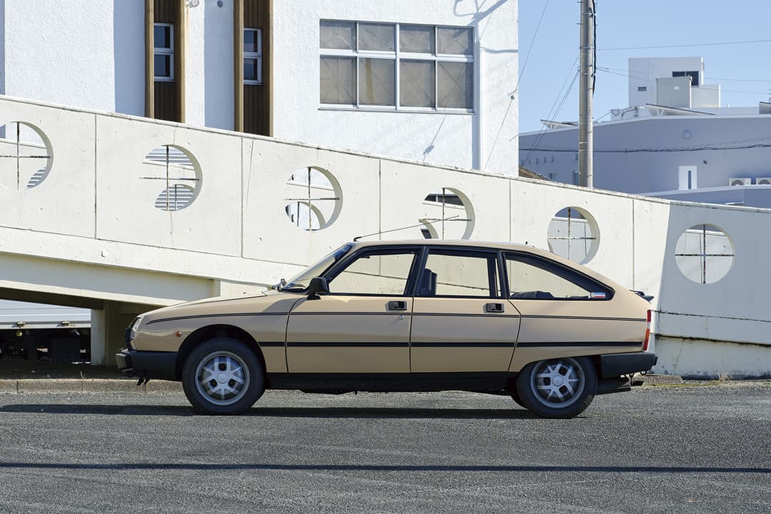 Chill CARS｜《シトロエン GSA》理想主義的な設計を突き詰めた、不世出の小型車。 | カーサ ブルータス Casa BRUTUS